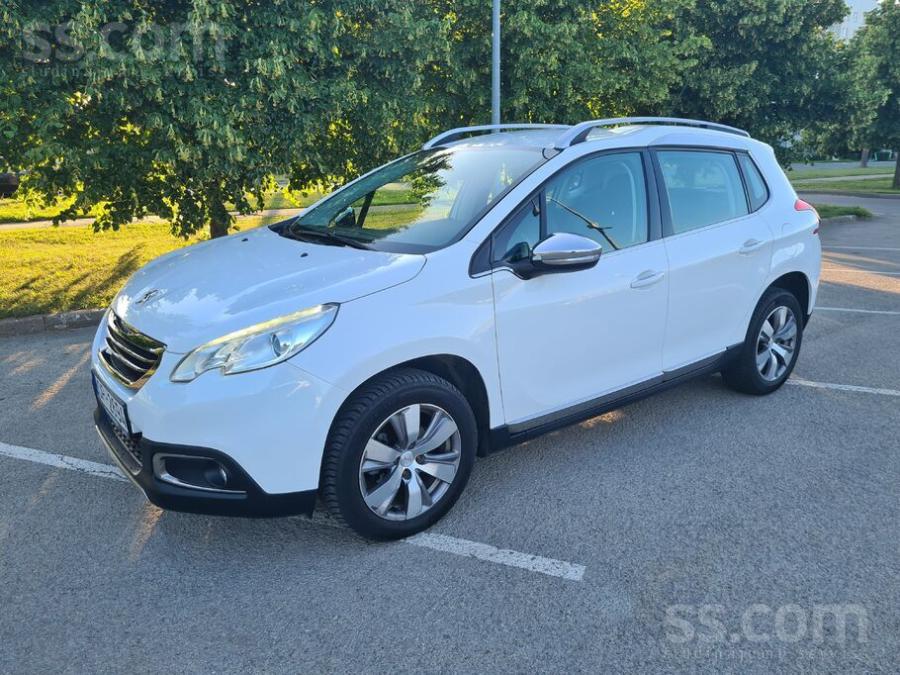 Balts Peugeot 2008 2015 Rīga, ar dzinēja tilpumu 1.20 L un nobraukumu 140 tūkst. km par 5450 €, foto 8 vietnē AUTOMOTO.COM.LV