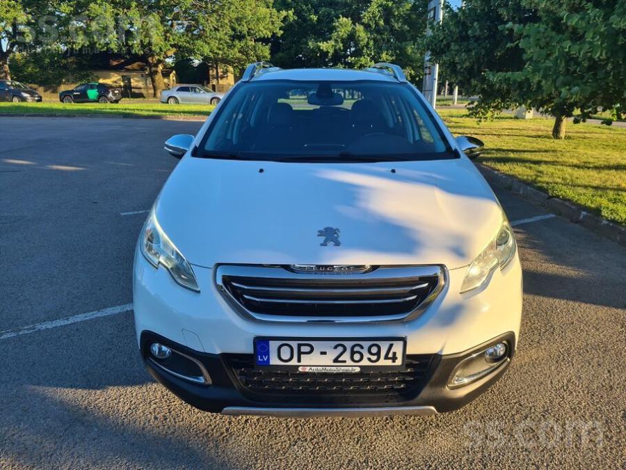 Balts Peugeot 2008 2015 Rīga, ar dzinēja tilpumu 1.20 L un nobraukumu 140 tūkst. km par 5450 €, foto 12 vietnē AUTOMOTO.COM.LV