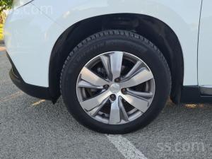 Balts Peugeot 2008 2015 Rīga, ar dzinēja tilpumu 1.20 L un nobraukumu 140 tūkst. km par 5450 €, foto 13 vietnē AUTOMOTO.COM.LV