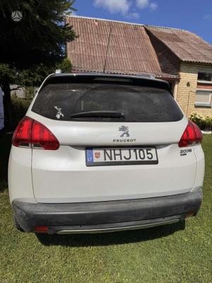 White Peugeot 2008 2015 in Vilnius, with an engine capacity of 1.20 L and mileage of 127 thousand km for 4300 €, photo 3 on AUTOMOTO.COM.LV