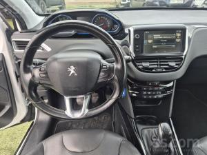 Balts Peugeot 2008 2015 Liepāja, ar dzinēja tilpumu 1.20 L un nobraukumu 150 tūkst. km par 5500 €, foto 18 vietnē AUTOMOTO.COM.LV