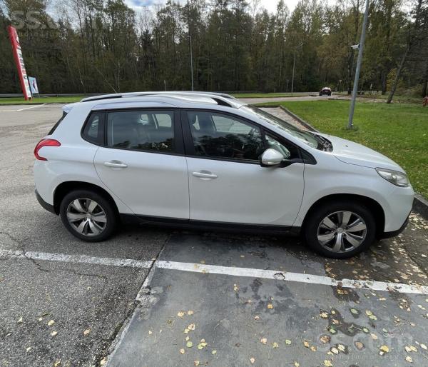 Peugeot 2008 2015 Rīga vietnē Balts Peugeot 2008 2015 Rīga, ar dzinēja tilpumu 1.60 L un nobraukumu 147 tūkst. km par 5500 €, foto 6 vietnē AUTOMOTO.COM.LV