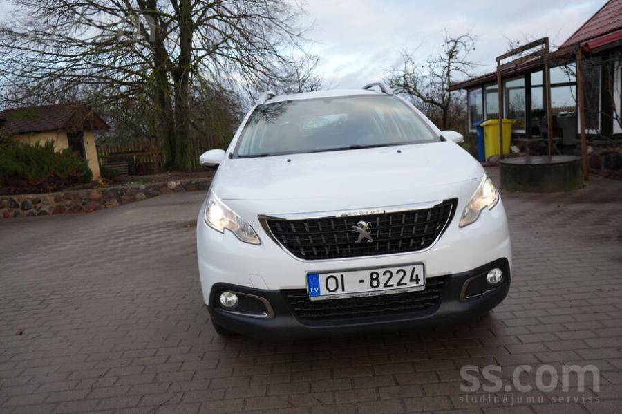 Balts Peugeot 2008 2016 Dobele, ar dzinēja tilpumu 1.20 L un nobraukumu 204 tūkst. km par 6700 €, foto 5 vietnē AUTOMOTO.COM.LV