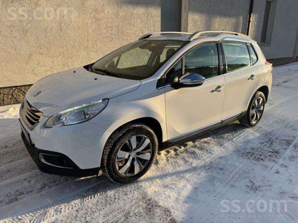 White Peugeot 2008 2016 in Riga, with an engine capacity of 1.20 L and mileage of 140 thousand km for 5500 €, photo 1 on AUTOMOTO.COM.LV