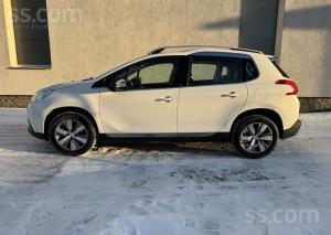 Balts Peugeot 2008 2016 Rīga, ar dzinēja tilpumu 1.20 L un nobraukumu 140 tūkst. km par 5500 €, foto 3 vietnē AUTOMOTO.COM.LV