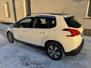 Balts Peugeot 2008 2016 Rīga, ar dzinēja tilpumu 1.20 L un nobraukumu 140 tūkst. km par 5500 €, foto 4 vietnē AUTOMOTO.COM.LV
