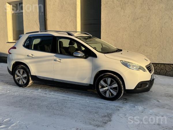 White Peugeot 2008 2016 in Riga, with an engine capacity of 1.20 L and mileage of 140 thousand km for 5500 €, photo 6 on AUTOMOTO.COM.LV