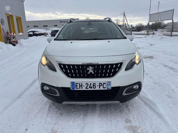Balts Peugeot 2008 2016 Tauragė, ar dzinēja tilpumu 1.20 L un nobraukumu 140 tūkst. km par 5000 €, foto 2 vietnē AUTOMOTO.COM.LV