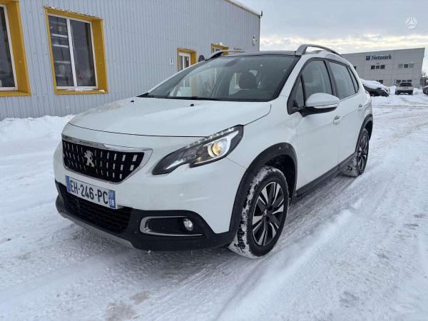 Balts Peugeot 2008 2016 Tauragė, ar dzinēja tilpumu 1.20 L un nobraukumu 140 tūkst. km par 5000 €, foto 3 vietnē AUTOMOTO.COM.LV