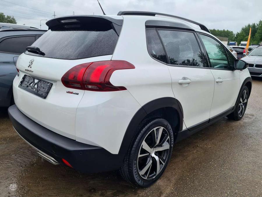 White Peugeot 2008 2016 in Kaunas, with an engine capacity of 1.56 L and mileage of 244 thousand km for 6950 €, photo 6 on AUTOMOTO.COM.LV