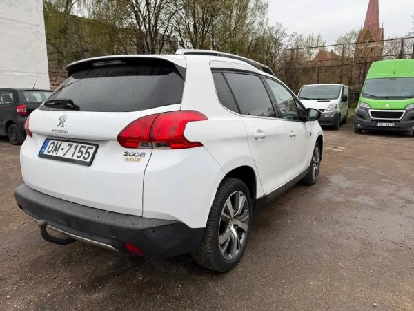 White Peugeot 2008 2016 in Jelgava, with an engine capacity of 1.20 L and mileage of 115 thousand km for 6700 €, photo 6 on AUTOMOTO.COM.LV