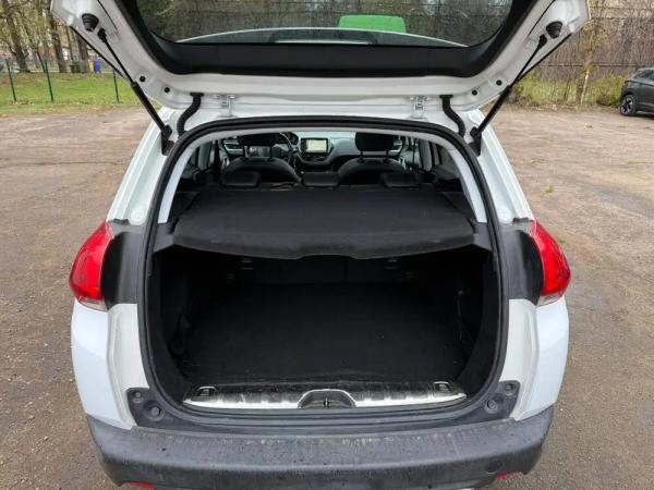 White Peugeot 2008 2016 in Jelgava, with an engine capacity of 1.20 L and mileage of 115 thousand km for 6700 €, photo 8 on AUTOMOTO.COM.LV