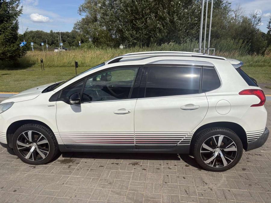 Balts Peugeot 2008 2016 Tauragė, ar dzinēja tilpumu 1.20 L un nobraukumu 86 tūkst. km par 4400 €, foto 10 vietnē AUTOMOTO.COM.LV