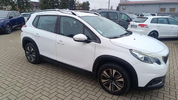 White Peugeot 2008 2017 in Taurage, with an engine capacity of 1.20 L and mileage of 148 thousand km for 5200 €, photo 3 on AUTOMOTO.COM.LV