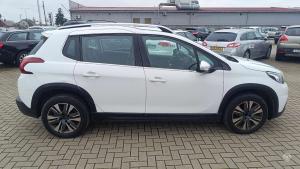 White Peugeot 2008 2017 in Taurage, with an engine capacity of 1.20 L and mileage of 148 thousand km for 5200 €, photo 6 on AUTOMOTO.COM.LV