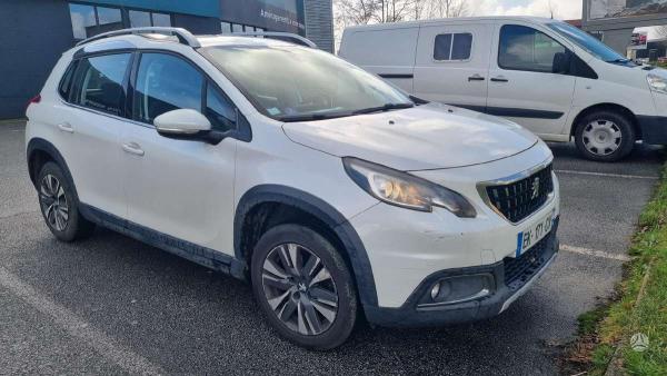 Balts Peugeot 2008 2017 Tauragė, ar dzinēja tilpumu 1.20 L un nobraukumu 150 tūkst. km par 5900 €, foto 1 vietnē AUTOMOTO.COM.LV