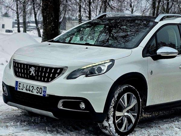 Balts Peugeot 2008 2017 Tauragė, ar dzinēja tilpumu 1.20 L un nobraukumu 106 tūkst. km par 6200 €, foto 10 vietnē AUTOMOTO.COM.LV