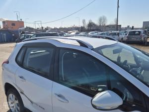Balts Peugeot 2008 2017 Šauļi, ar dzinēja tilpumu 1.60 L un nobraukumu 197 tūkst. km par 5550 €, foto 7 vietnē AUTOMOTO.COM.LV