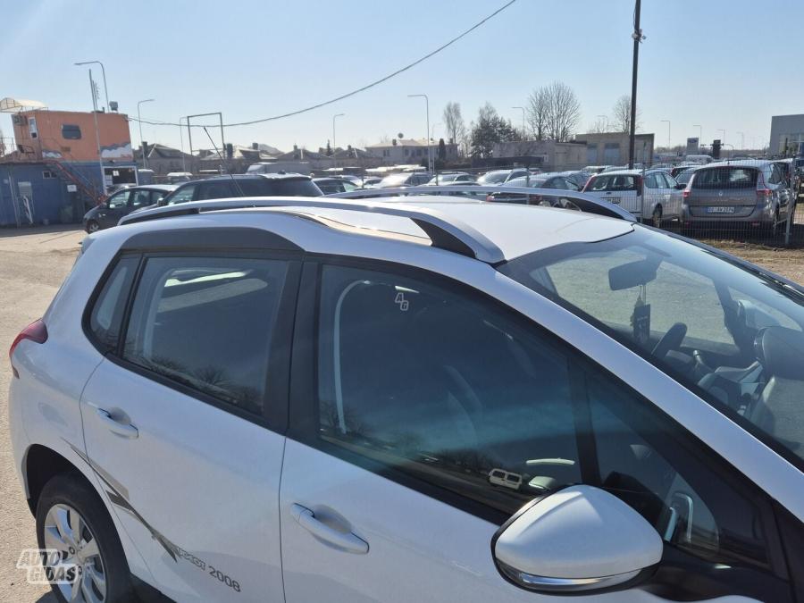 Balts Peugeot 2008 2017 Šauļi, ar dzinēja tilpumu 1.60 L un nobraukumu 197 tūkst. km par 5550 €, foto 7 vietnē AUTOMOTO.COM.LV