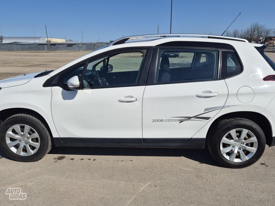 Balts Peugeot 2008 2017 Šauļi, ar dzinēja tilpumu 1.60 L un nobraukumu 197 tūkst. km par 5550 €, foto 9 vietnē AUTOMOTO.COM.LV
