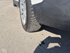 Balts Peugeot 2008 2017 Šauļi, ar dzinēja tilpumu 1.60 L un nobraukumu 197 tūkst. km par 5550 €, foto 15 vietnē AUTOMOTO.COM.LV