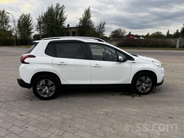 Peugeot 2008 2017 Jelgava vietnē Balts Peugeot 2008 2017 Jelgava, ar dzinēja tilpumu 1.60 L un nobraukumu 266 tūkst. km par 5600 €, foto 8 vietnē AUTOMOTO.COM.LV