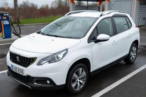 White Peugeot 2008 2018 in Skuodas, with an engine capacity of 1.20 L and mileage of 70 thousand km for 5900 €, photo  on AUTOMOTO.COM.LV