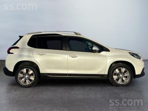 Balts Peugeot 2008 2018 Rīga, ar dzinēja tilpumu 1.60 L un nobraukumu 124 tūkst. km par 5950 €, foto 7 vietnē AUTOMOTO.COM.LV