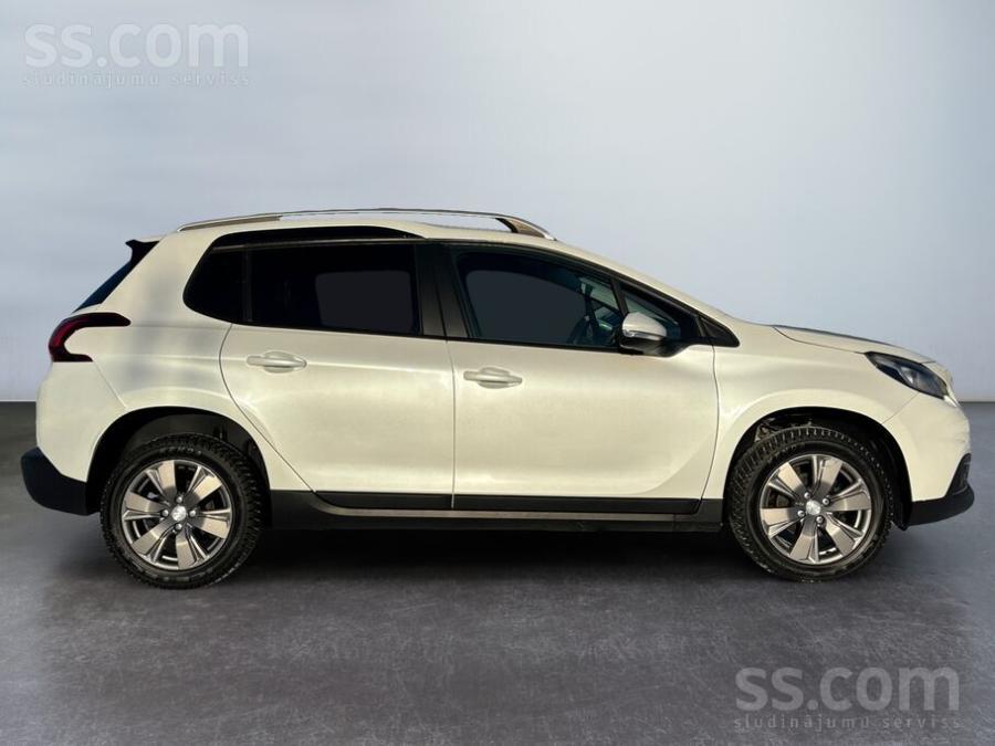 Balts Peugeot 2008 2018 Rīga, ar dzinēja tilpumu 1.60 L un nobraukumu 124 tūkst. km par 5950 €, foto 7 vietnē AUTOMOTO.COM.LV