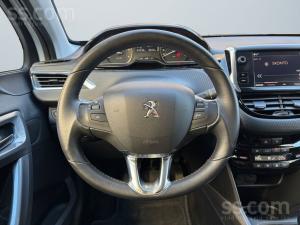 Balts Peugeot 2008 2018 Rīga, ar dzinēja tilpumu 1.60 L un nobraukumu 124 tūkst. km par 5950 €, foto 13 vietnē AUTOMOTO.COM.LV