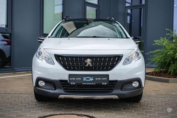 Balts Peugeot 2008 2018 Kauņa, ar dzinēja tilpumu 1.20 L un nobraukumu 91 tūkst. km par 8950 €, foto 4 vietnē AUTOMOTO.COM.LV