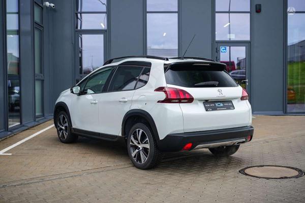 Balts Peugeot 2008 2018 Kauņa, ar dzinēja tilpumu 1.20 L un nobraukumu 91 tūkst. km par 8950 €, foto 8 vietnē AUTOMOTO.COM.LV