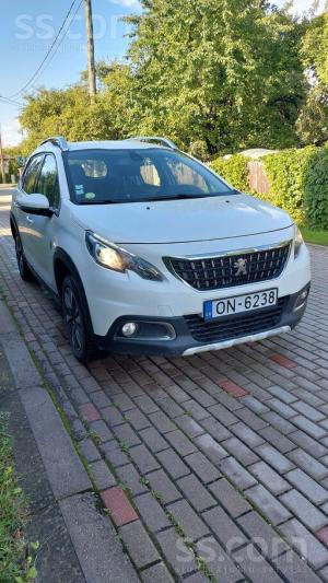 White Peugeot 2008 2018 in Riga, with an engine capacity of 1.60 L and mileage of 148 thousand km for 6000 €, photo 3 on AUTOMOTO.COM.LV