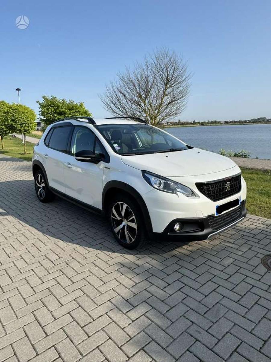 White Peugeot 2008 2018 in Klaipeda, with an engine capacity of 1.20 L and mileage of 53 thousand km for 7900 €, photo 1 on AUTOMOTO.COM.LV