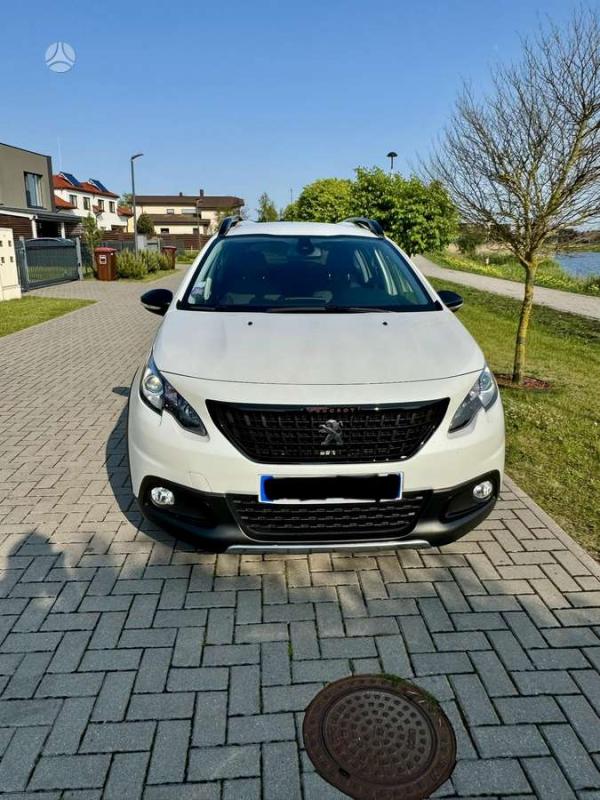 White Peugeot 2008 2018 in Klaipeda, with an engine capacity of 1.20 L and mileage of 53 thousand km for 7900 €, photo 3 on AUTOMOTO.COM.LV