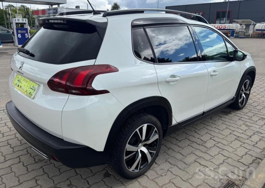 White Peugeot 2008 2018 in Riga, with an engine capacity of 1.20 L and mileage of 91 thousand km for 7500 €, photo 5 on AUTOMOTO.COM.LV