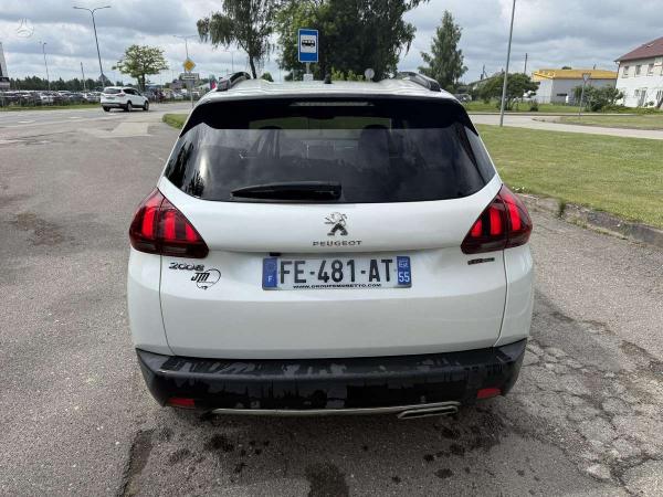 White Peugeot 2008 2019 in Taurage, with an engine capacity of 1.20 L and mileage of 107 thousand km for 7300 €, photo 6 on AUTOMOTO.COM.LV