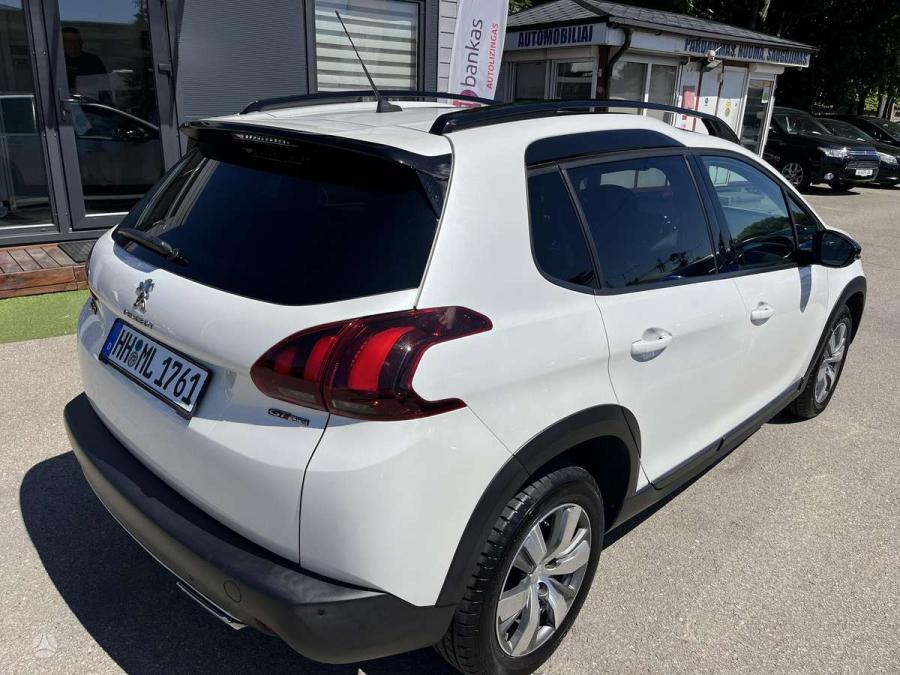 Balts Peugeot 2008 2019 Klaipėda, ar dzinēja tilpumu 1.50 L un nobraukumu 140 tūkst. km par 8850 €, foto 5 vietnē AUTOMOTO.COM.LV