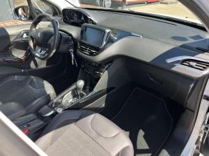 Balts Peugeot 2008 2019 Klaipėda, ar dzinēja tilpumu 1.50 L un nobraukumu 140 tūkst. km par 8850 €, foto 9 vietnē AUTOMOTO.COM.LV