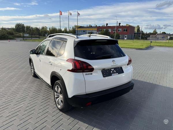 Balts Peugeot 2008 2019 Telšiai, ar dzinēja tilpumu 1.50 L un nobraukumu 235 tūkst. km par 6413 €, foto 5 vietnē AUTOMOTO.COM.LV