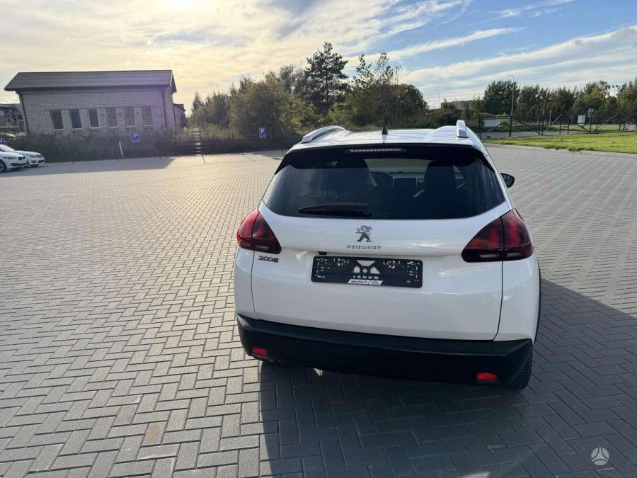 Balts Peugeot 2008 2019 Telšiai, ar dzinēja tilpumu 1.50 L un nobraukumu 235 tūkst. km par 6413 €, foto 6 vietnē AUTOMOTO.COM.LV