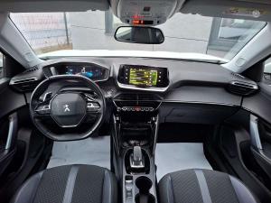 Balts Peugeot 2008 2020 Viļņa, ar dzinēja tilpumu 1.20 L un nobraukumu 41 tūkst. km par 13500 €, foto 6 vietnē AUTOMOTO.COM.LV