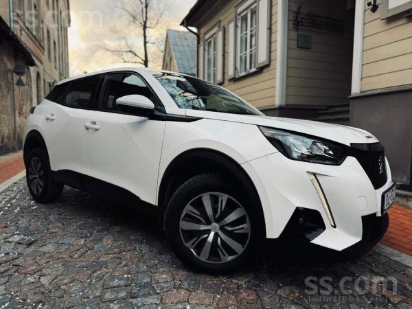 White Peugeot 2008 2020 in Cesis, with an engine capacity of 1.50 L and mileage of 0 thousand km for 11490 €, photo 2 on AUTOMOTO.COM.LV