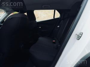 Balts Peugeot 2008 2020 Cēsis, ar dzinēja tilpumu 1.50 L un nobraukumu 0 tūkst. km par 11490 €, foto 9 vietnē AUTOMOTO.COM.LV