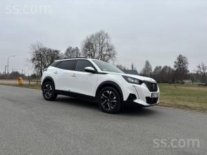 Balts Peugeot 2008 2020 Rīga, ar dzinēja tilpumu 1.50 L un nobraukumu 199 tūkst. km par 14000 €, foto 4 vietnē AUTOMOTO.COM.LV
