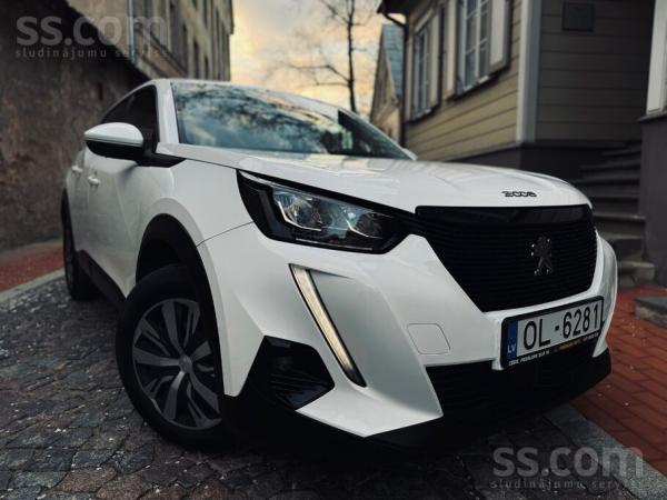White Peugeot 2008 2020 in Cesis, with an engine capacity of 1.50 L and mileage of 0 thousand km for 11490 €, photo 1 on AUTOMOTO.COM.LV