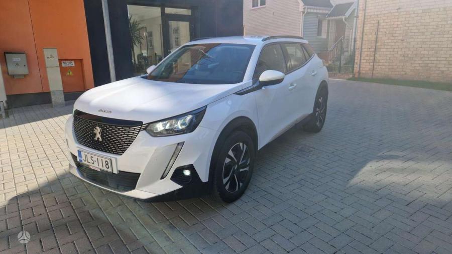 Balts Peugeot 2008 2020 Šauļi, ar dzinēja tilpumu 1.20 L un nobraukumu 127 tūkst. km par 12500 €, foto 1 vietnē AUTOMOTO.COM.LV