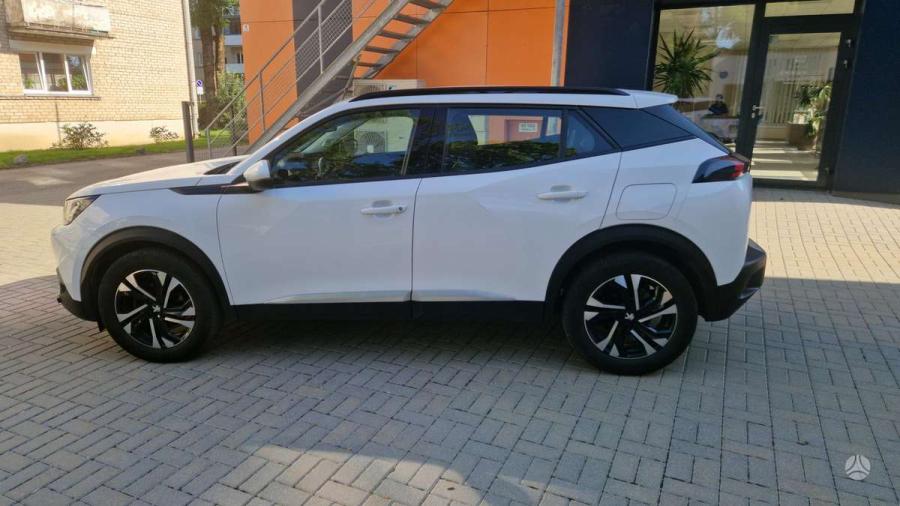 Balts Peugeot 2008 2020 Šauļi, ar dzinēja tilpumu 1.20 L un nobraukumu 127 tūkst. km par 12500 €, foto 9 vietnē AUTOMOTO.COM.LV