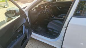Balts Peugeot 2008 2020 Šauļi, ar dzinēja tilpumu 1.20 L un nobraukumu 127 tūkst. km par 12500 €, foto 10 vietnē AUTOMOTO.COM.LV