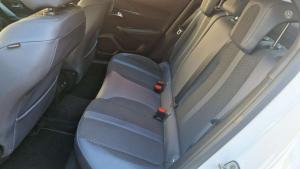 Balts Peugeot 2008 2020 Šauļi, ar dzinēja tilpumu 1.20 L un nobraukumu 127 tūkst. km par 12500 €, foto 13 vietnē AUTOMOTO.COM.LV